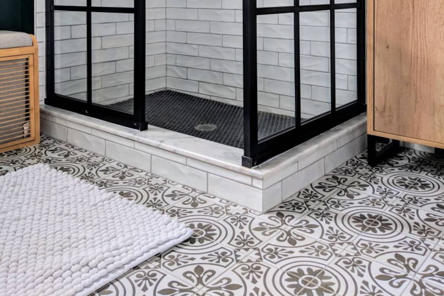 What to Know Before Installing Fixed Shower Panels | Apartment Therapy