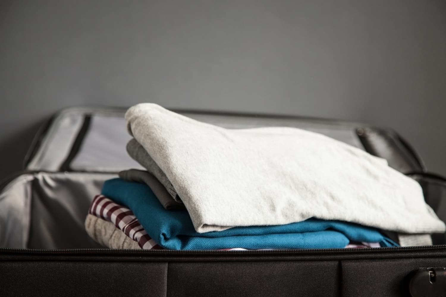 I Tried It: Why I Love Solgaard's Lifepack Endeavor Backpack ...