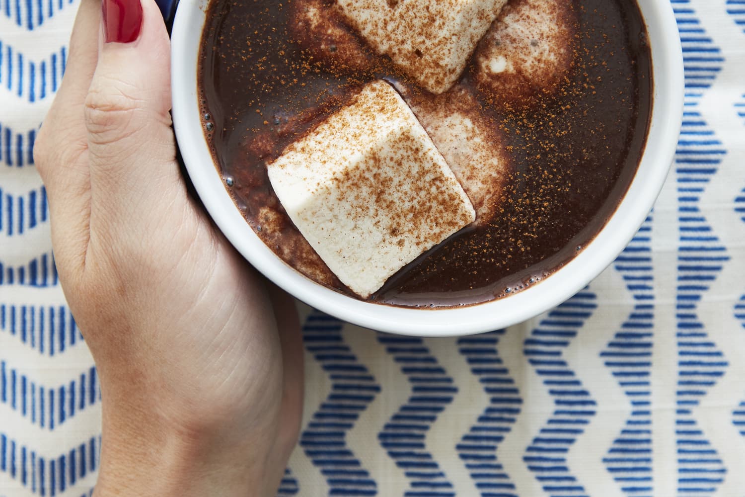 This One-Ingredient Hot Chocolate Is the Easiest Thing You'll Do All ...