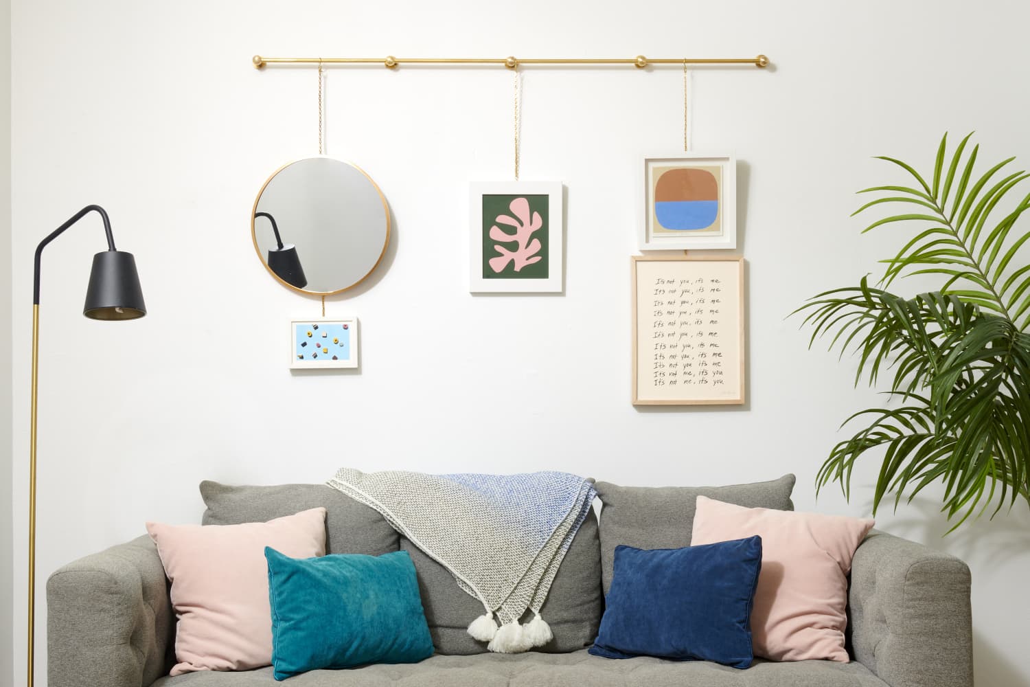 A Brass Picture Rail Will Instantly Level Up Gallery Wall | Apartment ...