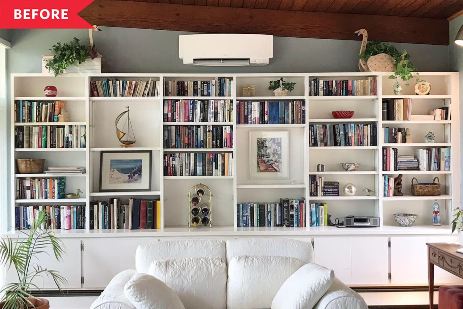 Before and After: A Bold Living Room Bookshelf Transformation for Less ...