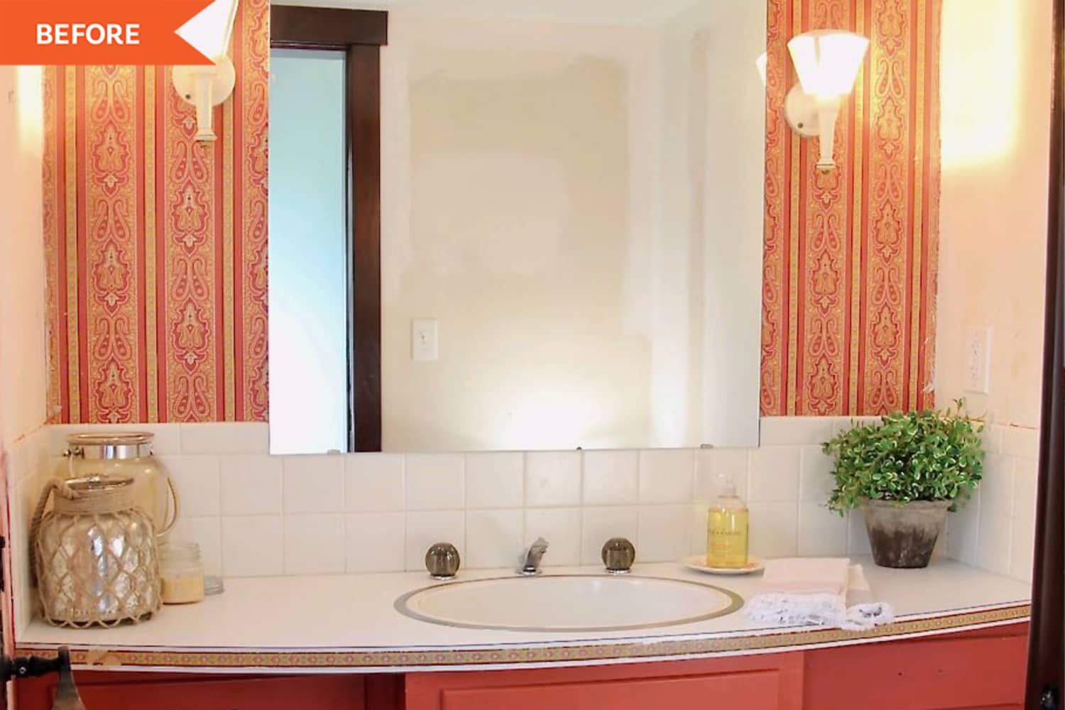 $1,800 DIY-Filled Powder Room Redo - Before and After Photos ...