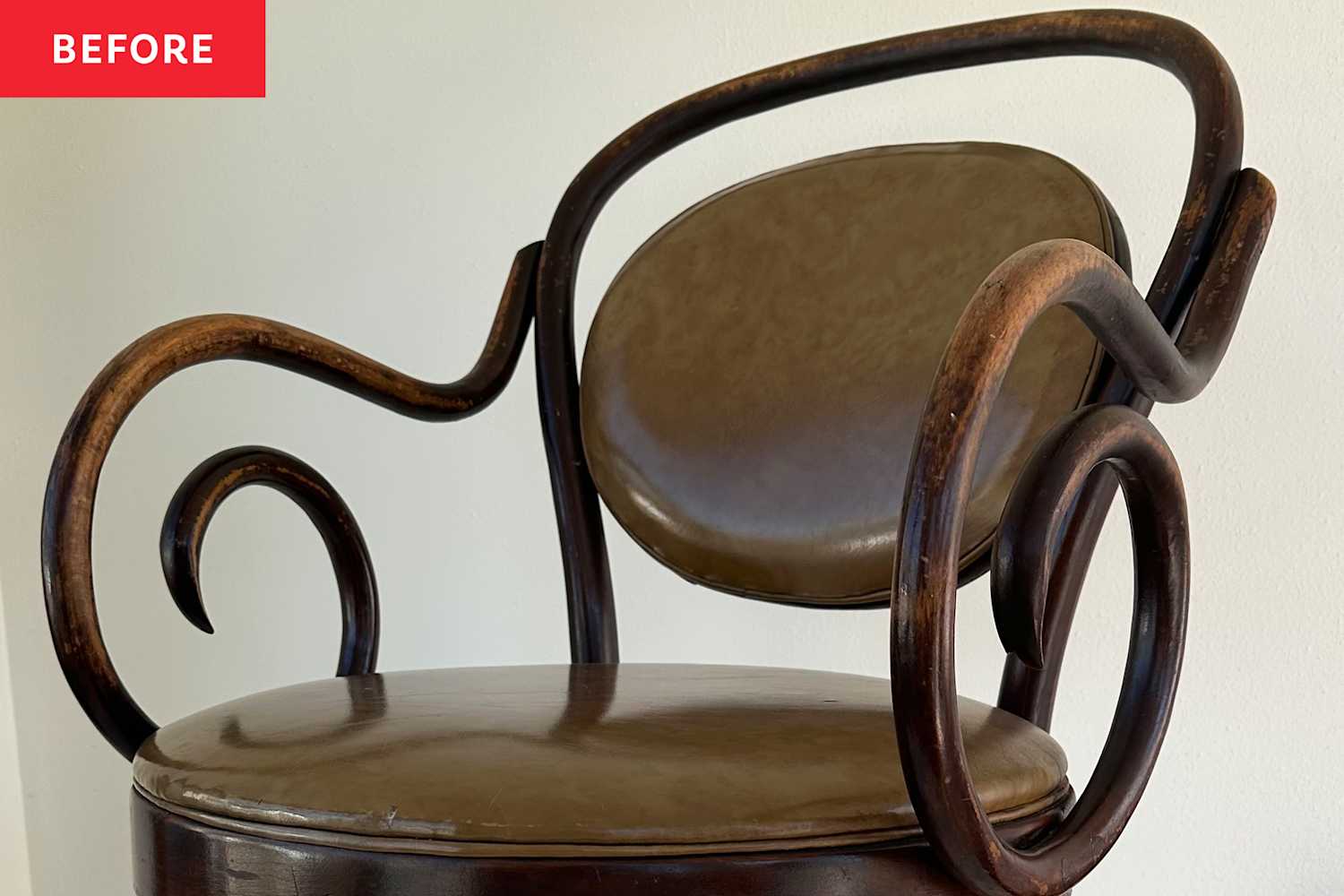 I Gave This Smelly Thrifted Chair a Colorful Paint Makeover | Apartment ...