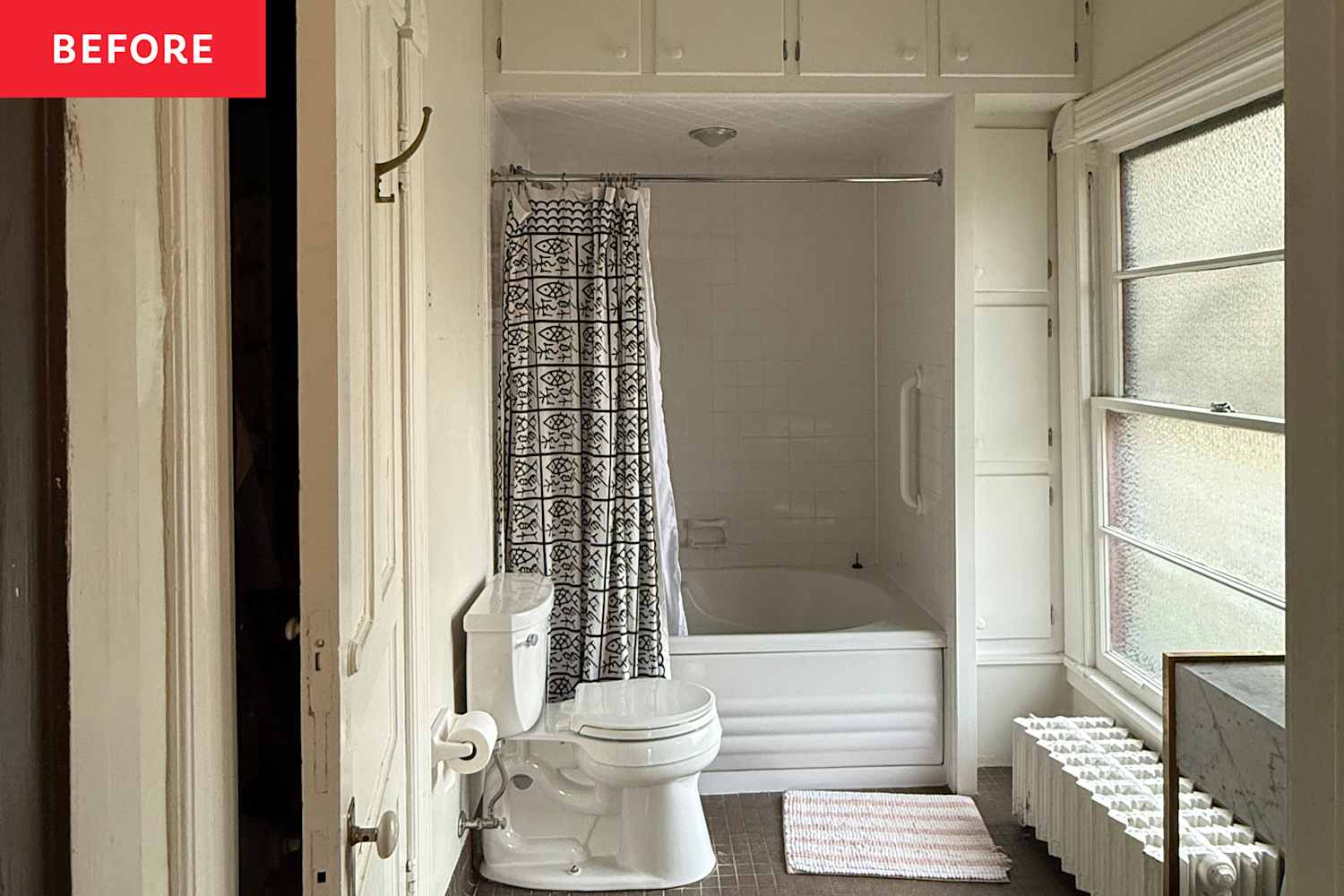 This Old 1970s Bathroom Got a $150 Makeover in 1 Weekend | Apartment ...
