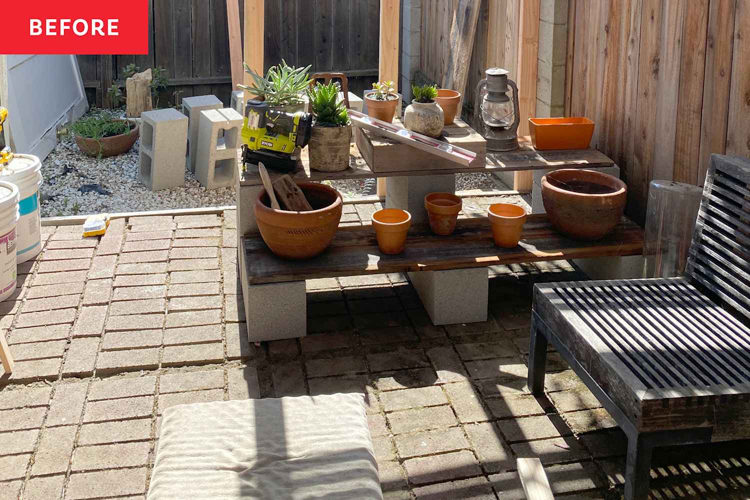 A $405 Patio Makeover Creates a “Cheap Slice of Paradise” | Apartment ...
