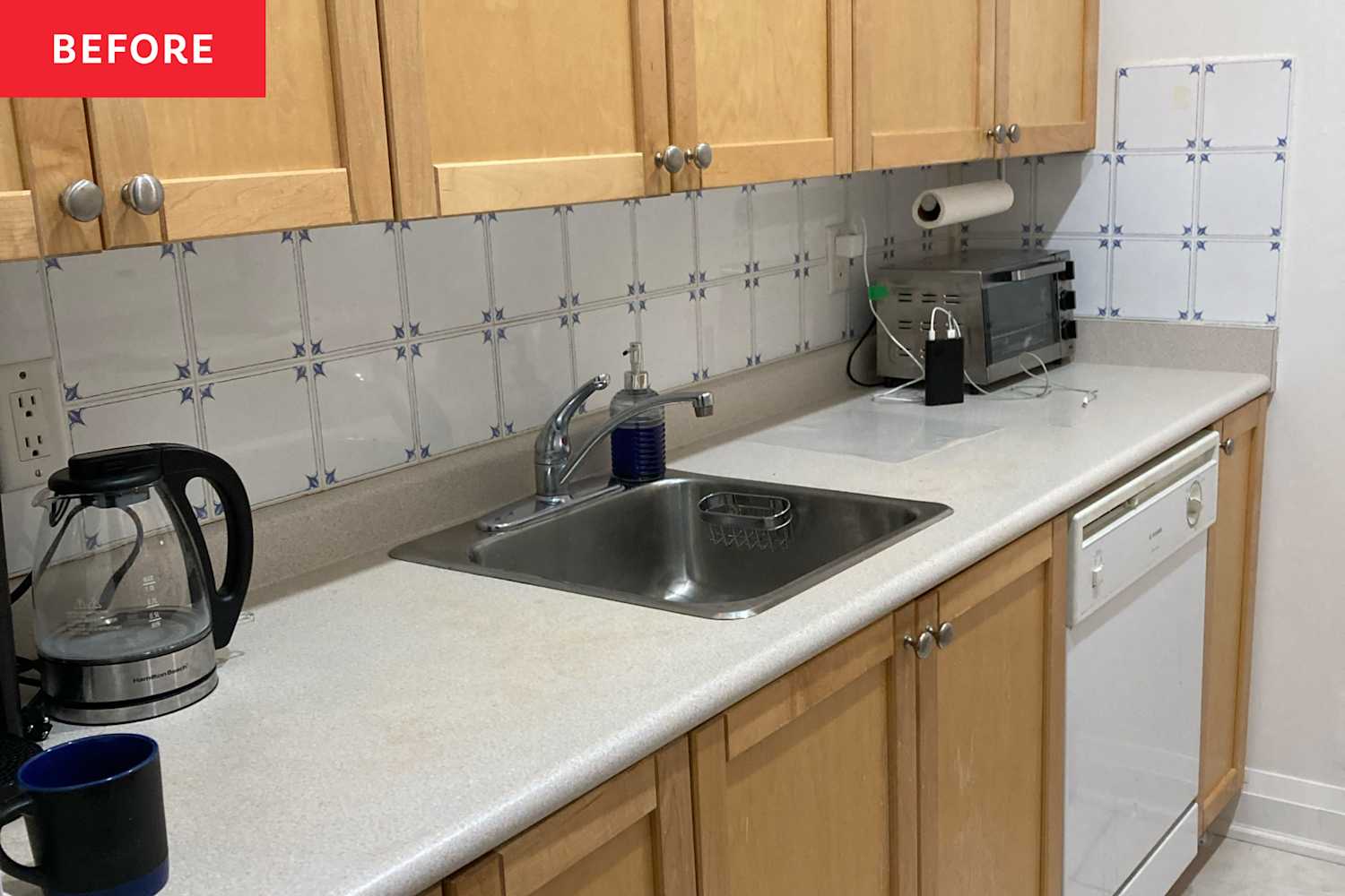 This 56-Square-Foot Galley Kitchen Got a Modern Makeover | Apartment ...