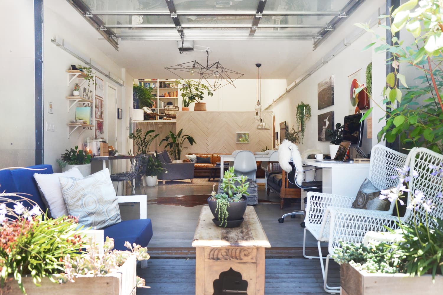 Products To Keep Bugs Away From Outdoor Spaces | Apartment Therapy