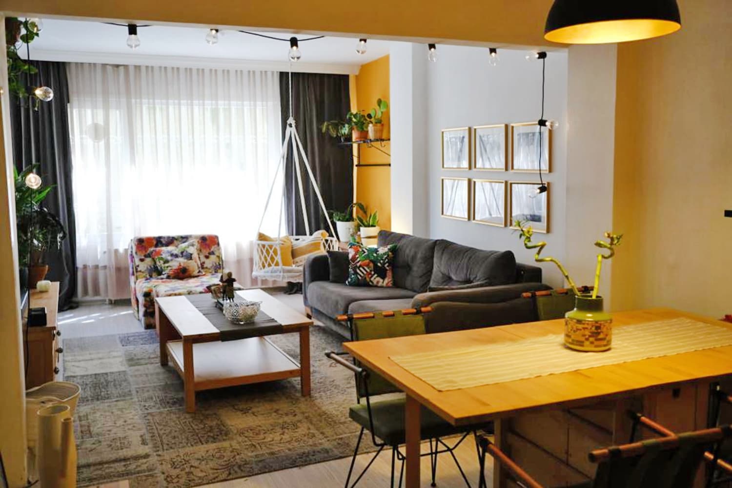 Istanbul Apartment Photo Tour | Apartment Therapy