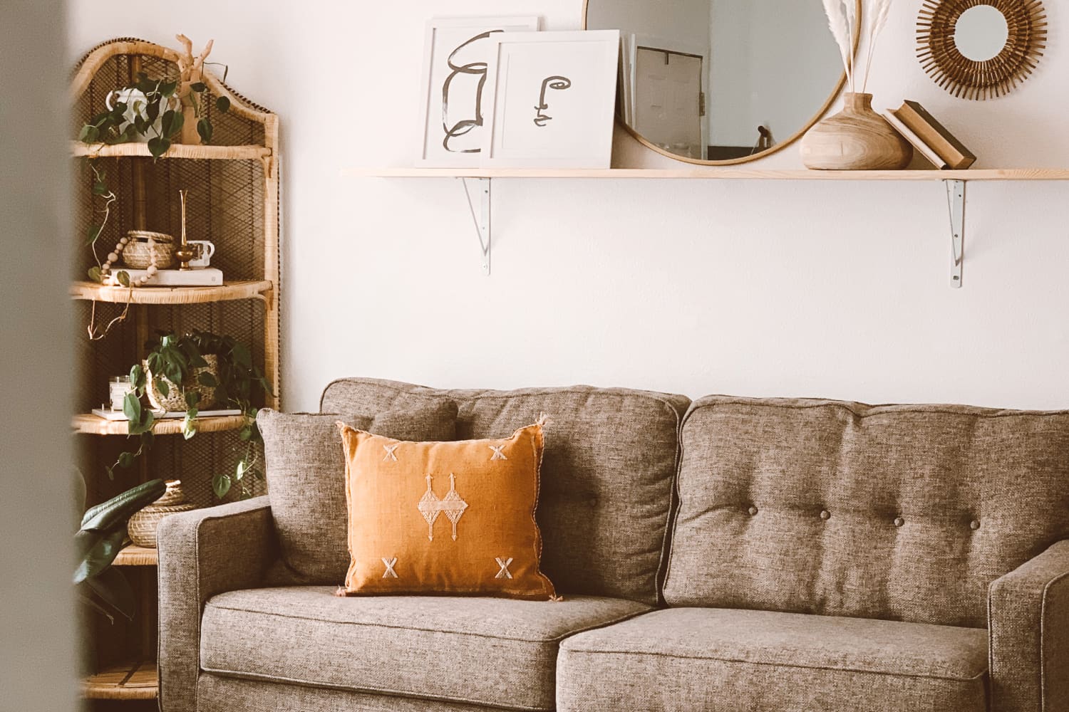 Cookie Cutter Home DIY Projects | Apartment Therapy