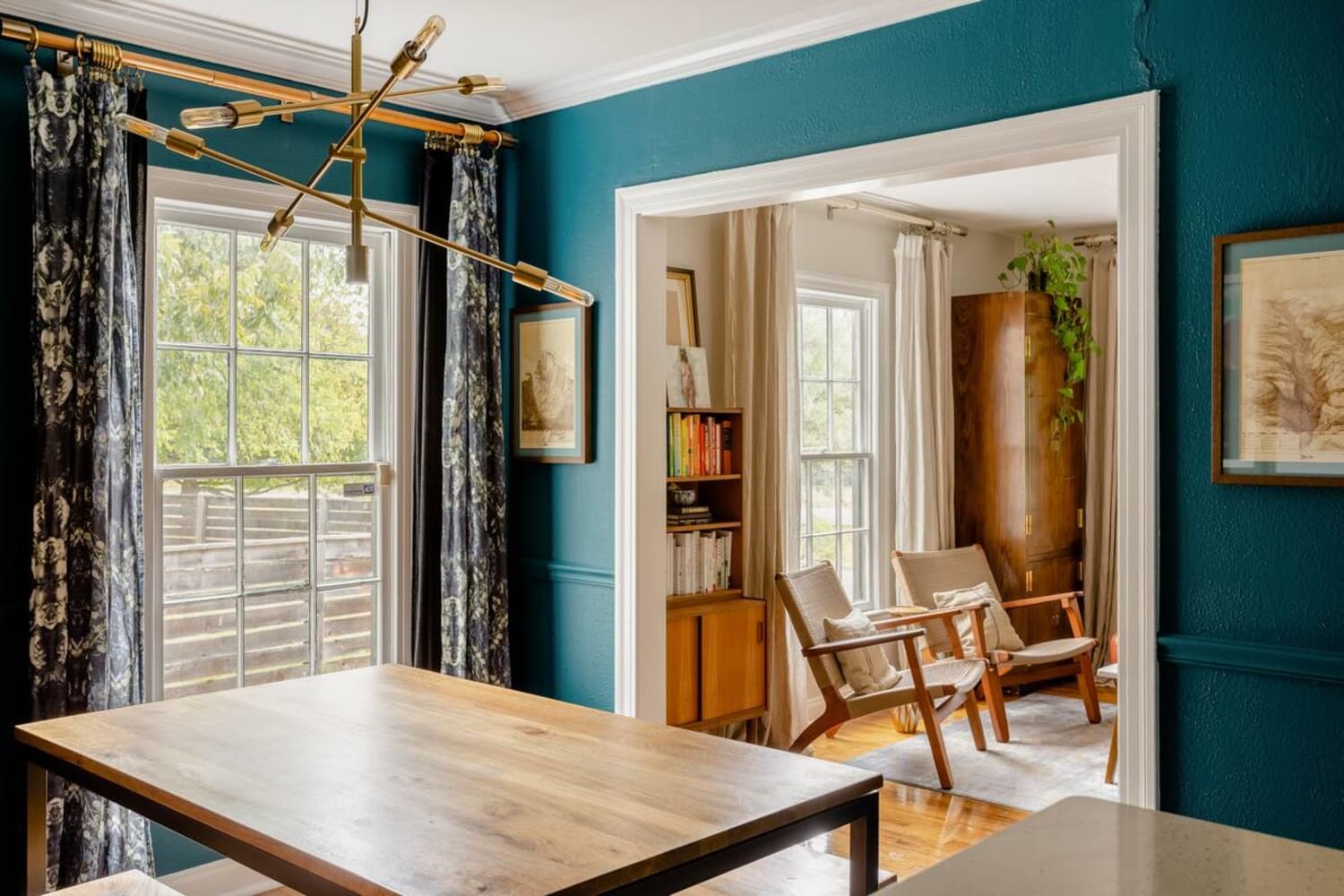 Austin House With Original Architectural Features | Apartment Therapy