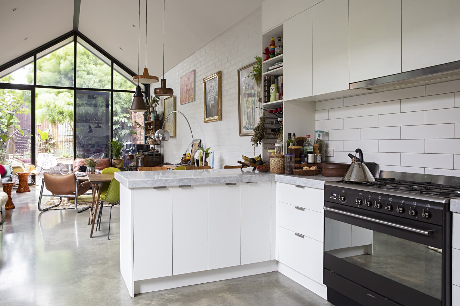 Why You Should Always Have a Flower Pot in Your Kitchen | The Kitchn