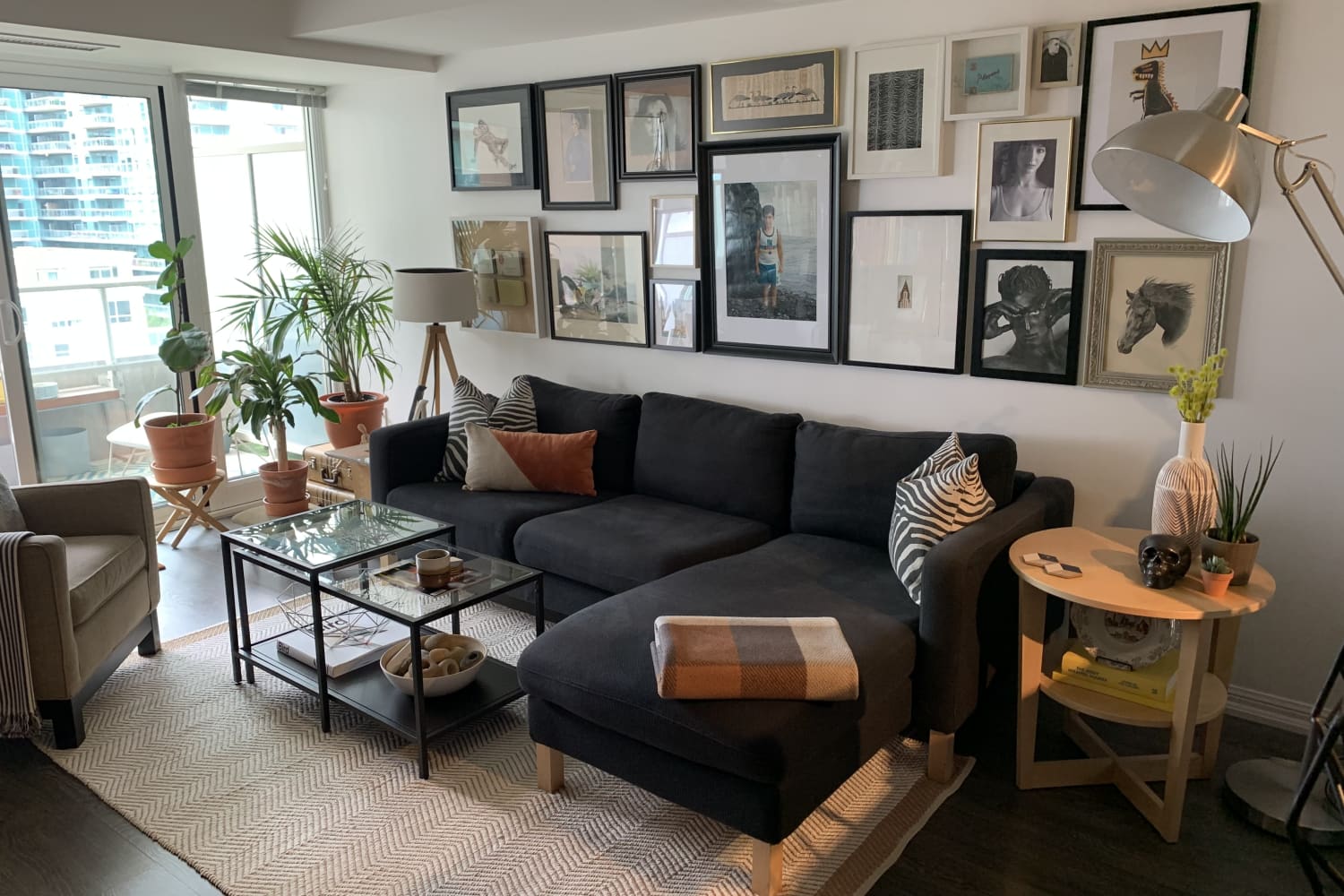 522-Square-Foot Condo Tour Photos | Apartment Therapy