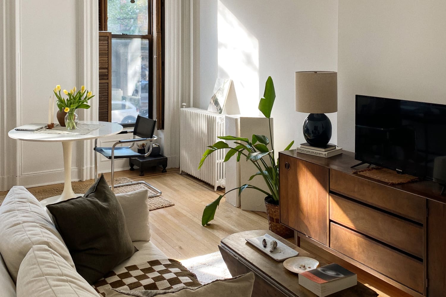 Quintessential Brooklyn Brownstone Rental Photos | Apartment Therapy