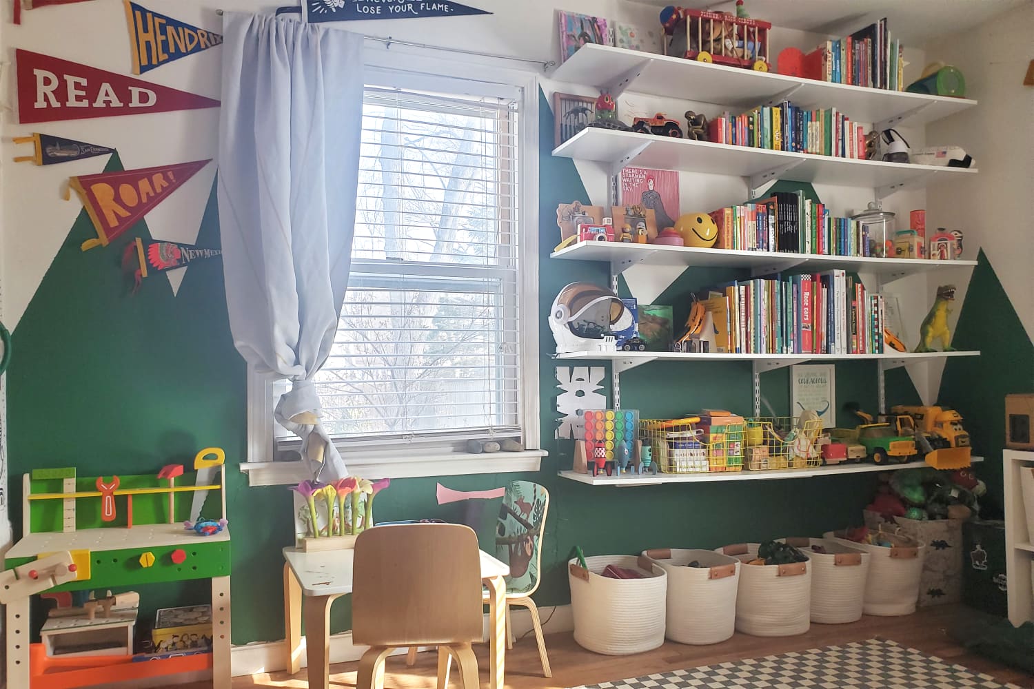 How to Maximize a Small Kid’s Room With Wall Shelves | Cubby