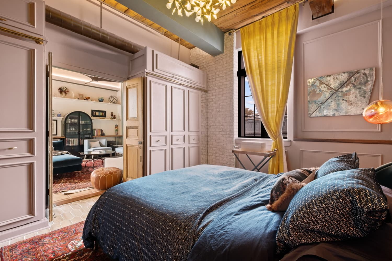 A Philly Condo's Bedroom Built-In Closets and Walls Are Stunning ...