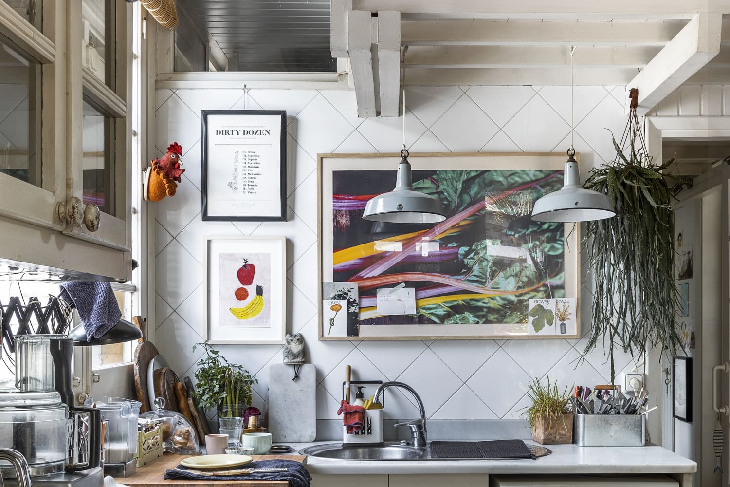 An All-White Converted Art Studio Makes a Charming Family Home ...