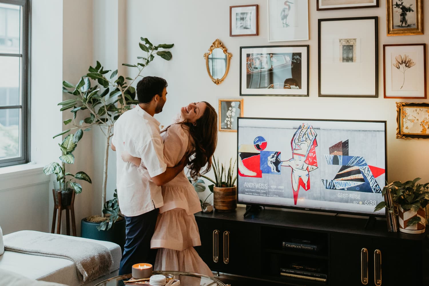 NYC Rental Apartment With Tall Ceilings and Kitchen Ladder | Apartment ...