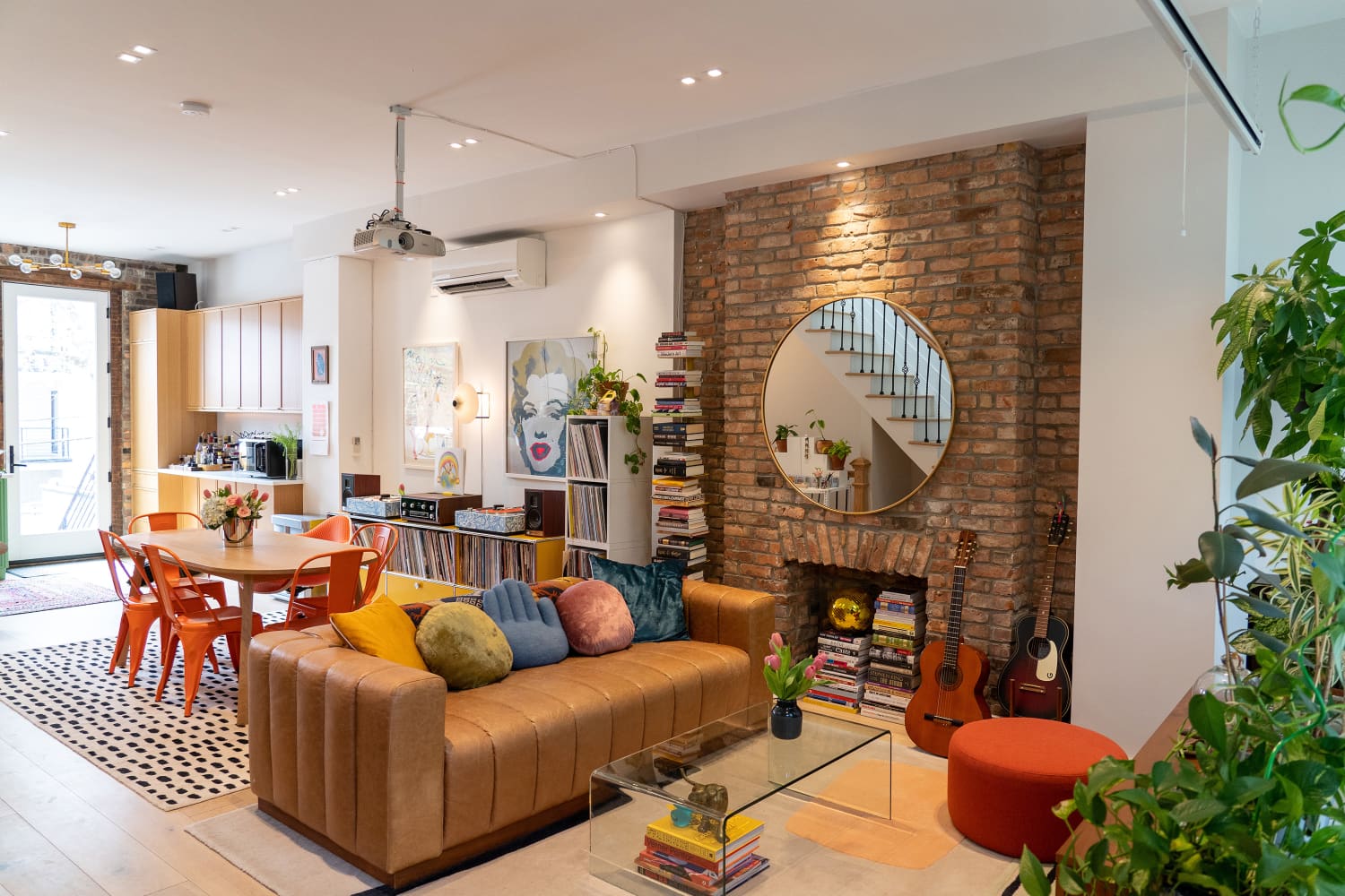 Here’s an Unexpected Place to Put Books and Plants | Apartment Therapy