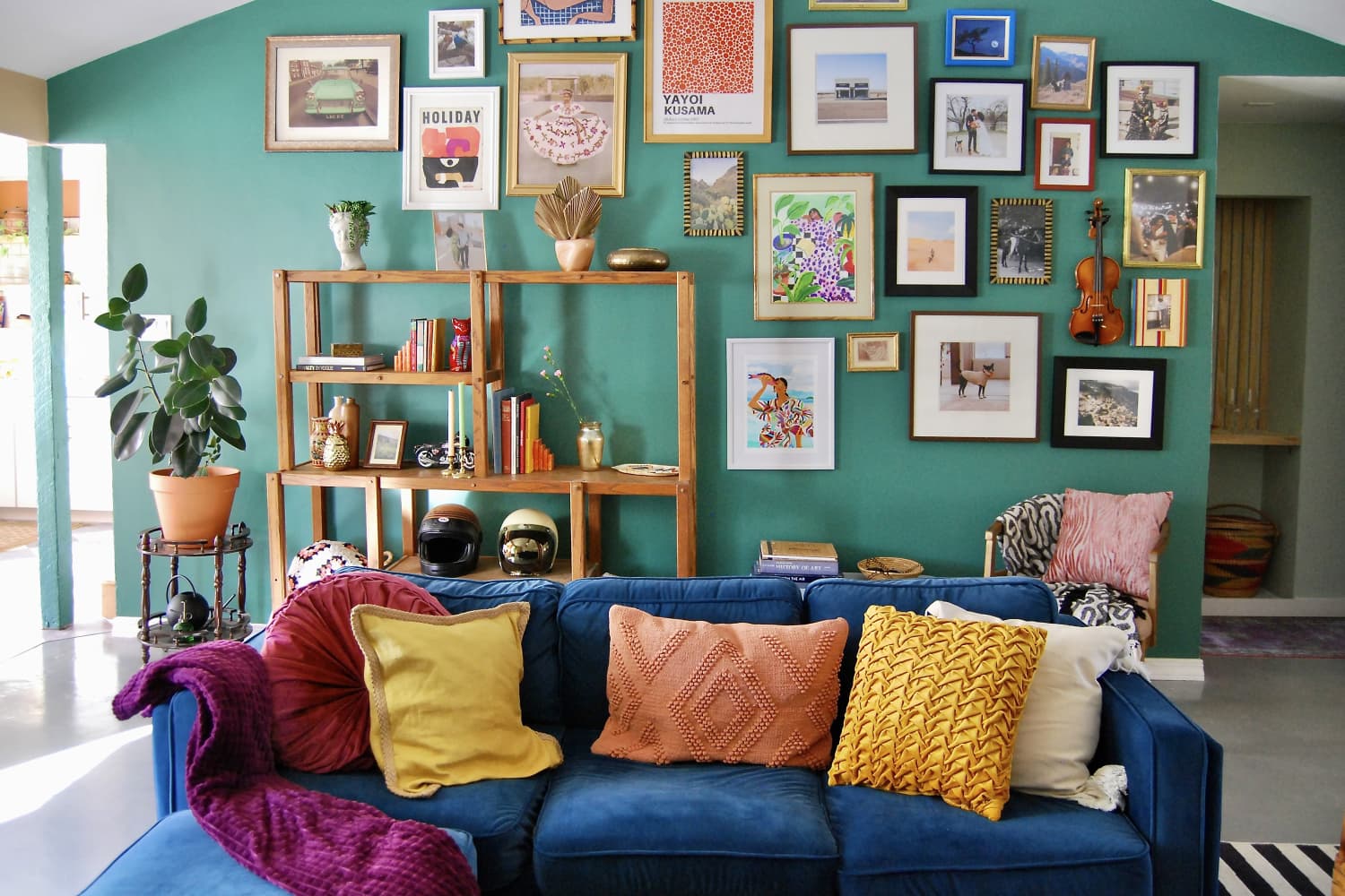 Framing Wallpaper Samples Is the Best Budget-Friendly Hack | Apartment ...