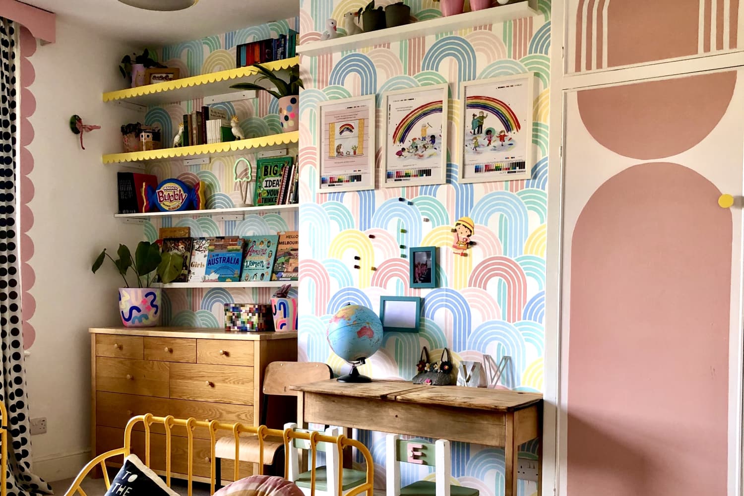 Cute Kids' Room Formula: Miffy Lamp, IKEA Minnen Bed, Scalloped Shelves ...