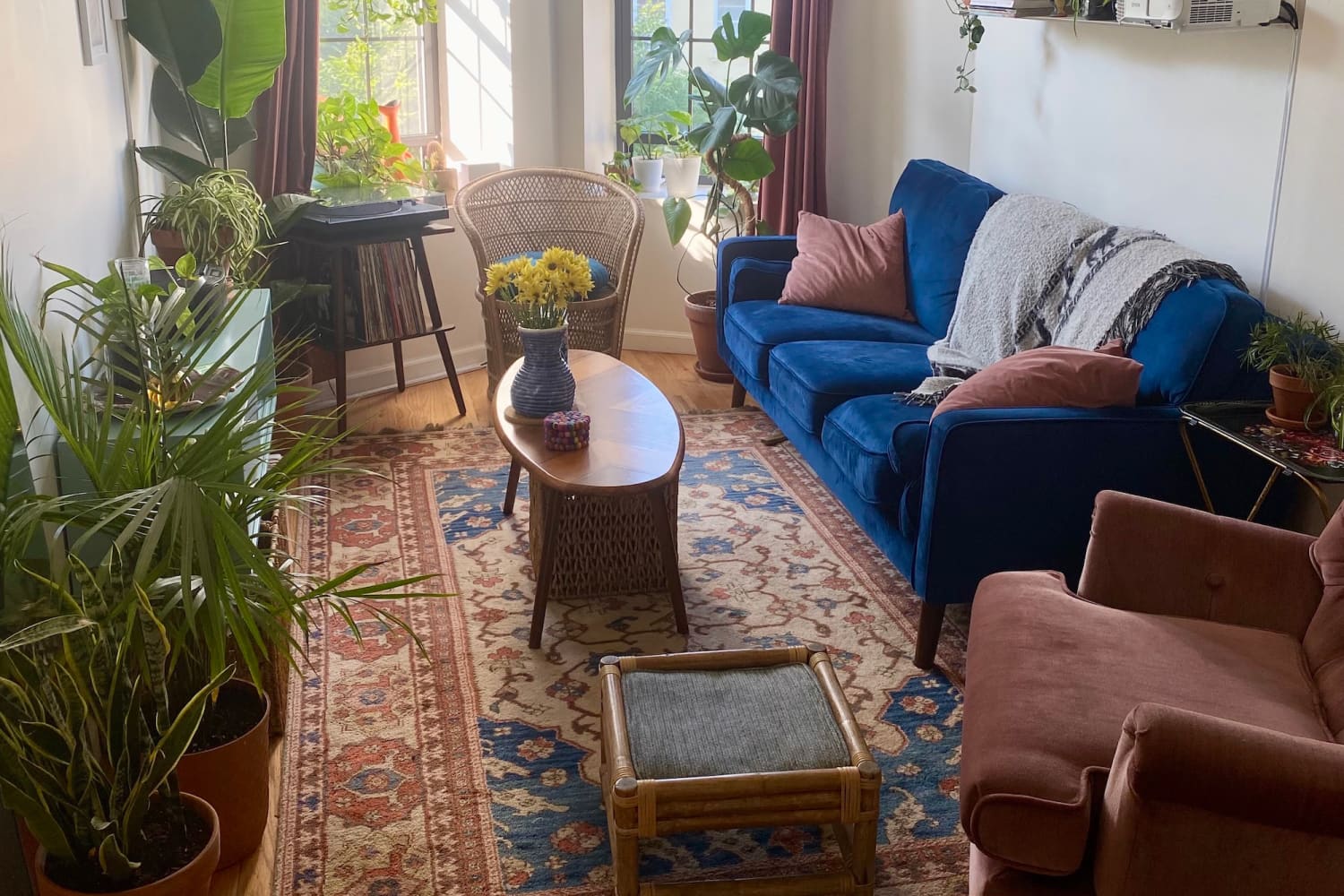 750-Square-Foot $2,900-a-Month Brooklyn Rental - Home Tour and Photos ...