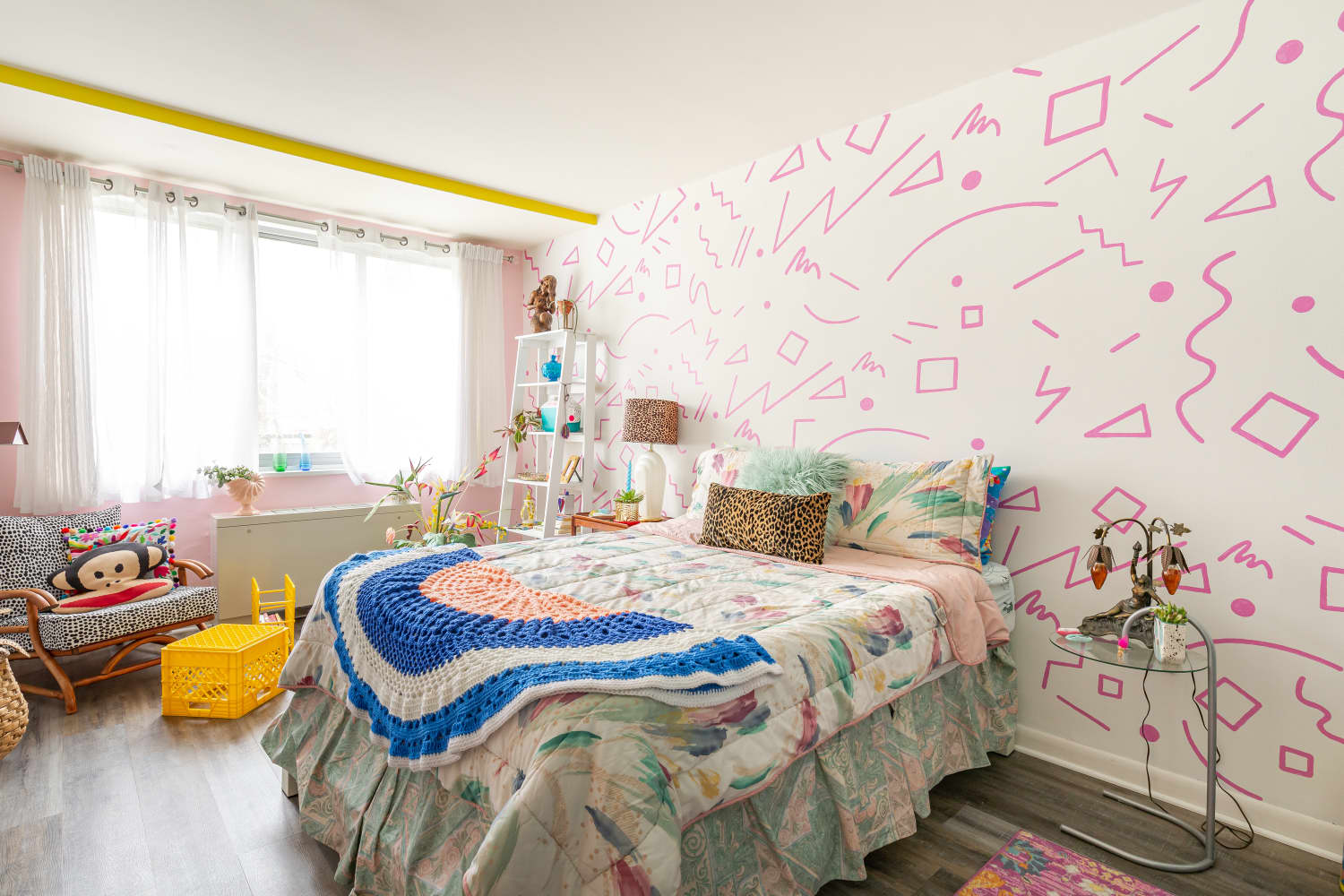 Here’s How to Create a DIY Wall Covering on a Budget | Apartment Therapy