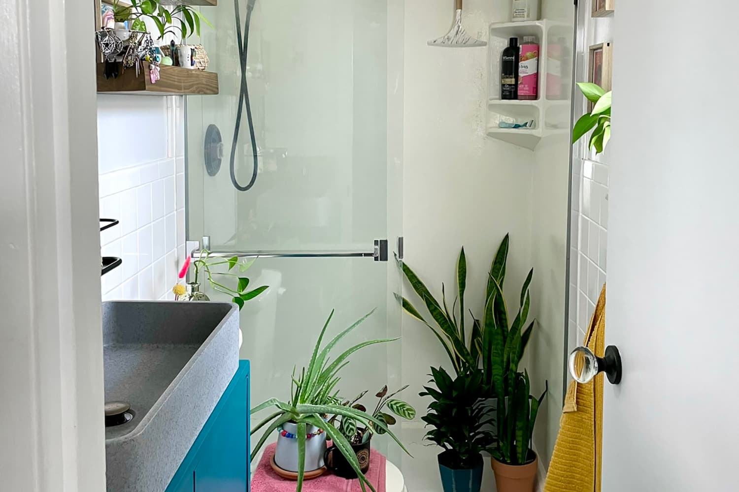 The Case for Flipping Your Light Fixtures Upside Down | Apartment Therapy