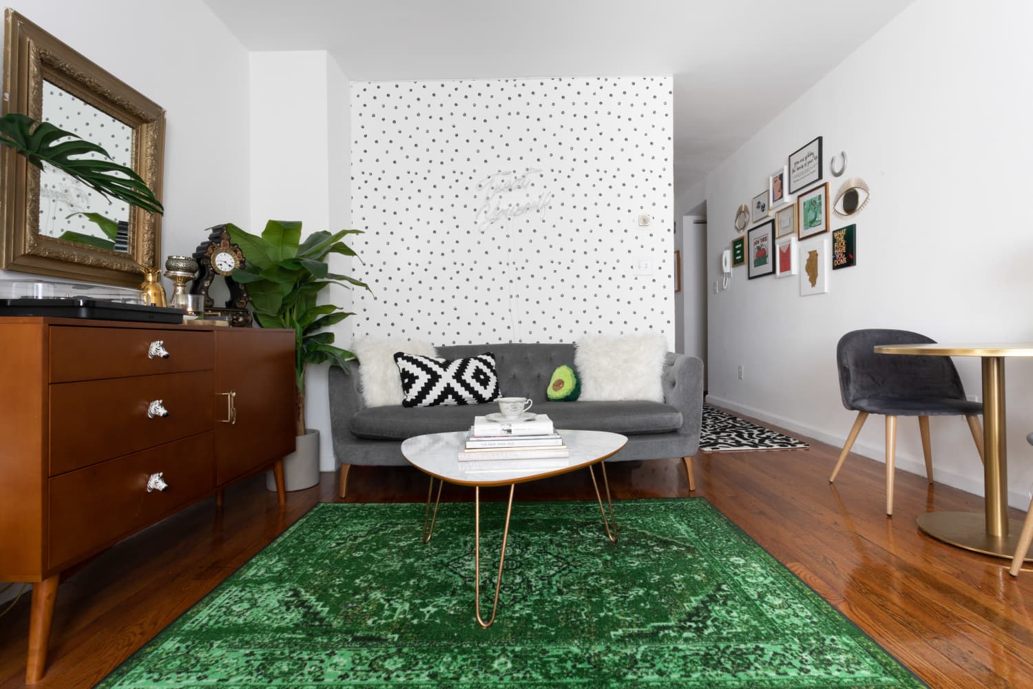 We Asked Real Estate Pros Their Fave Style of Area Rug — Here's What ...