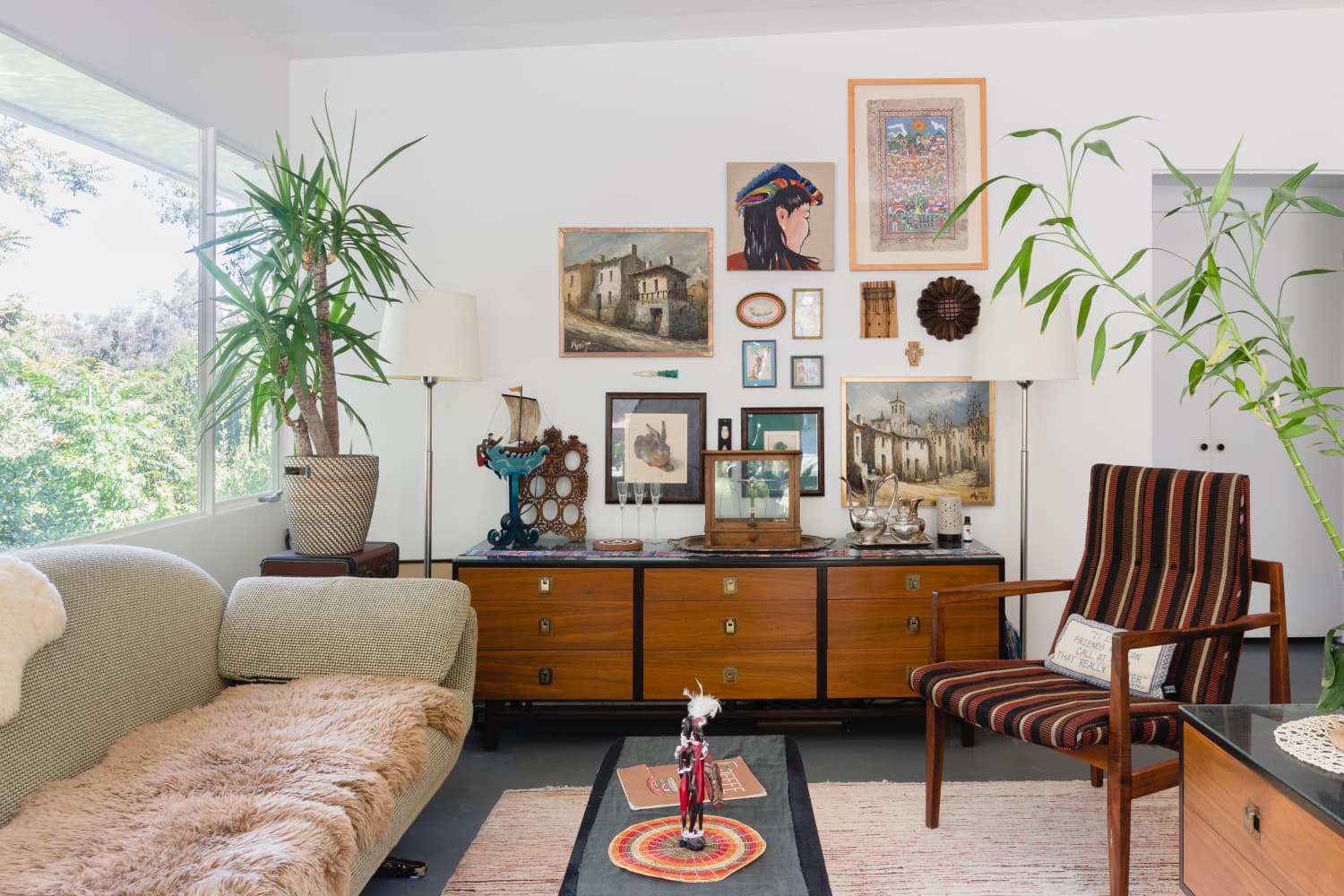 Most Common Wall Art Styles Found In Homes | Apartment Therapy