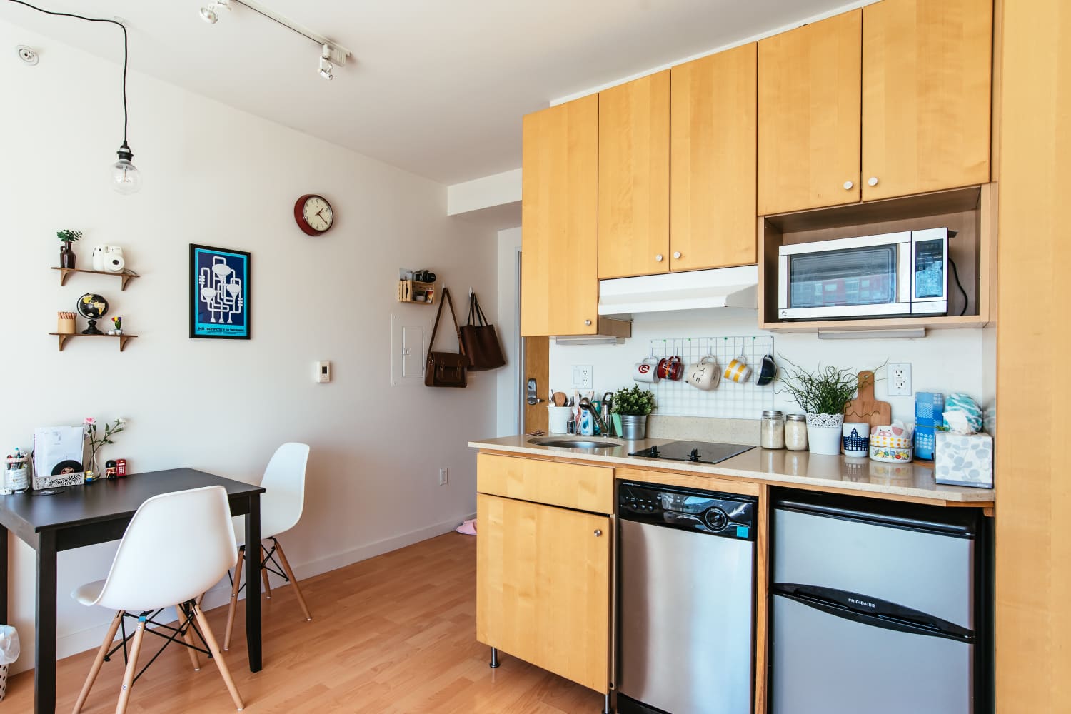 What Is an Efficiency Apartment? | Apartment Therapy