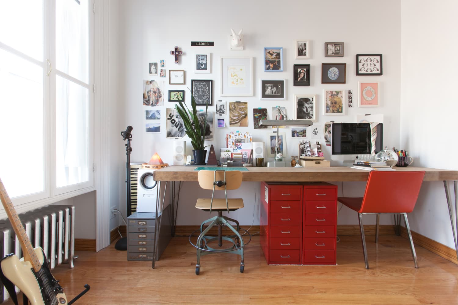 Home Office Mistakes — How to Fix Bad Work from Home Setups | Apartment ...