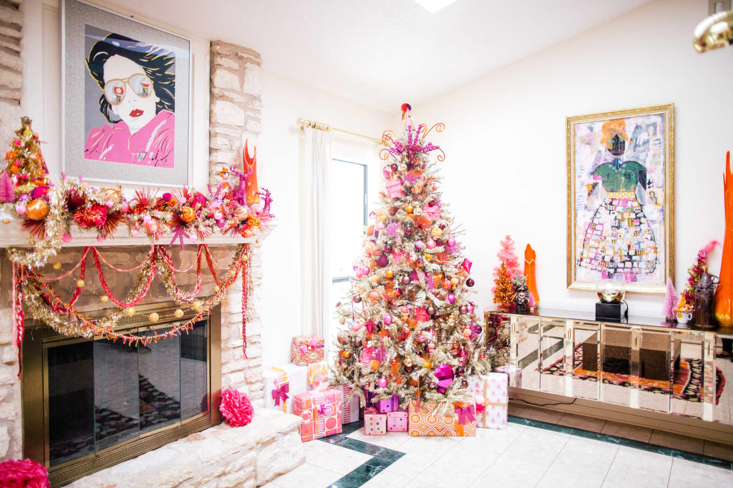 This Controversial Color of Christmas Tree Is Trending With Designers ...
