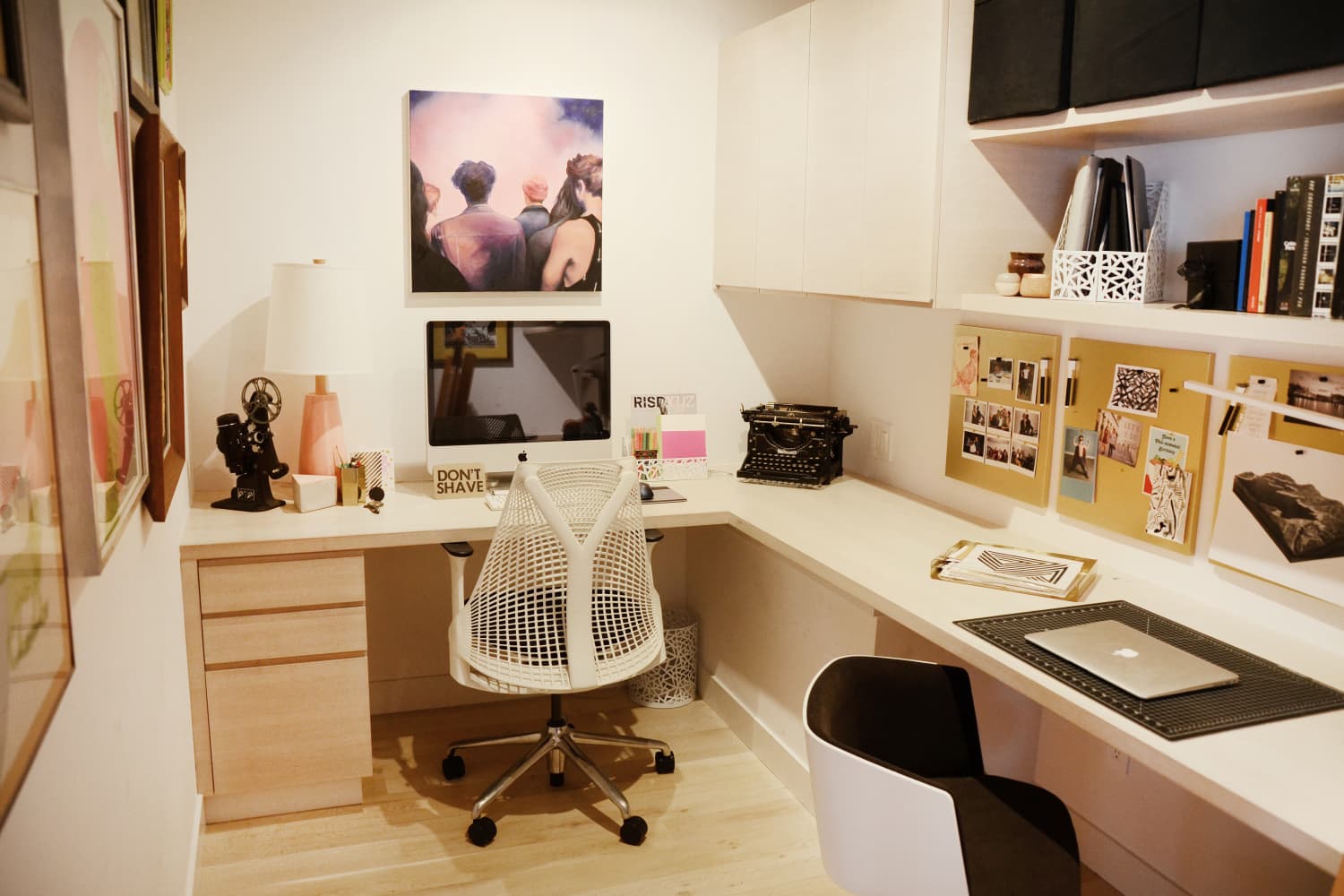 How to Make an Office With No Windows Bright and Beautiful | Apartment ...