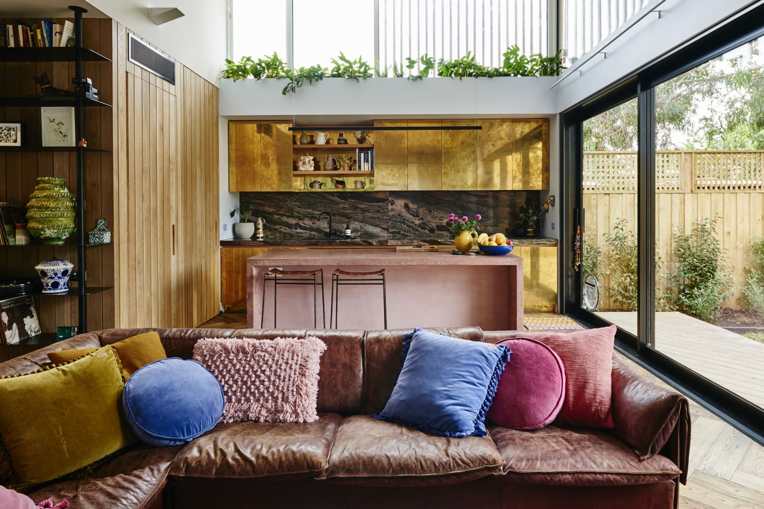 Decor Items You Should Never Throw Away, According to Designers | The ...