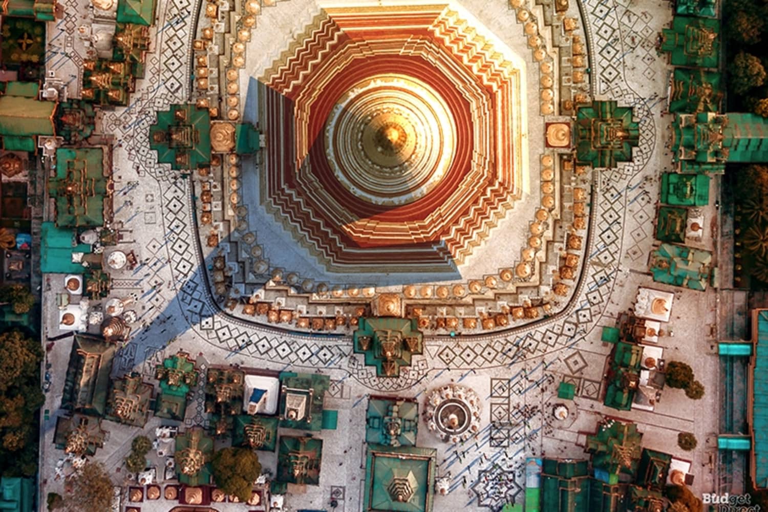These Aerial Shots of Famous Landmarks and Tourist Spots Are ...