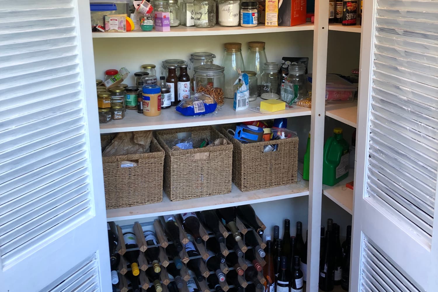B&A: An "Unstable" Pantry is Remade into an Enviable Butler’s Pantry ...