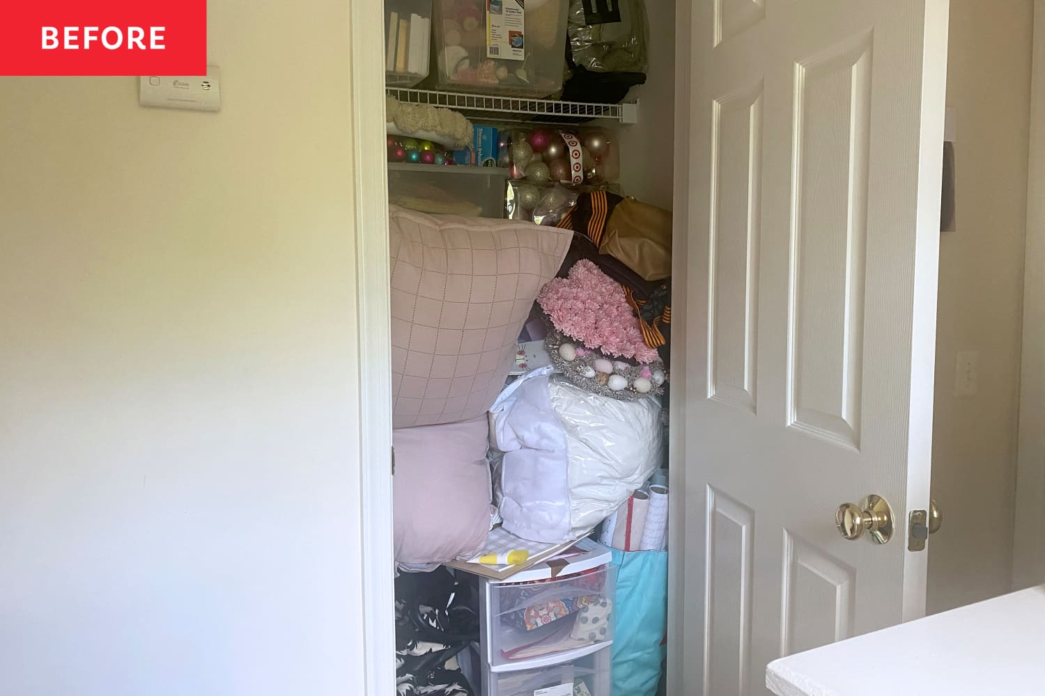 A Pro Organizer Decluttered My Messy Linen Closet | Apartment Therapy