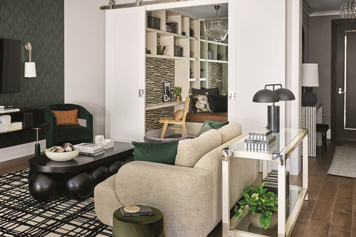 Dens: The 1970s Layout Feature Making a Comeback | Apartment Therapy