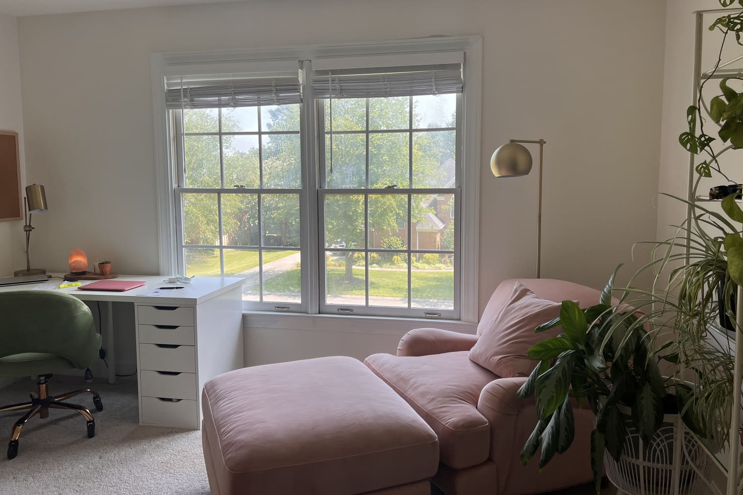 See Photos of How a Stager Rearranged My Home Office Layout | Apartment ...