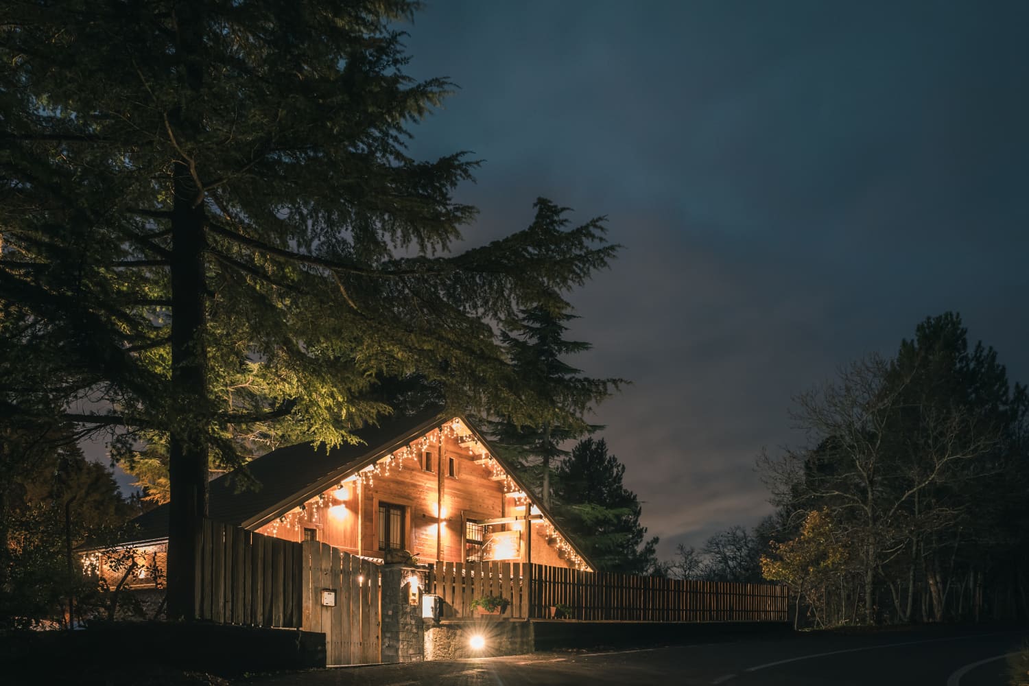 6 Log Cabin Kits You Can Buy for Under $60K | Apartment Therapy
