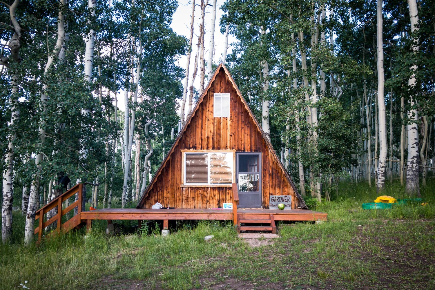 The One Thing to Consider Before Painting an A-Frame House | Apartment ...