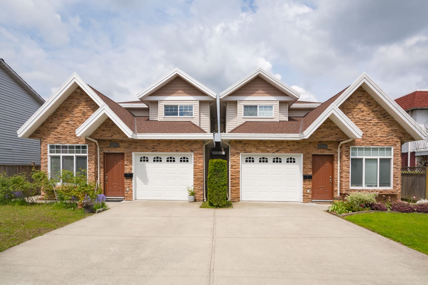 What Is a Twin Home? | Apartment Therapy