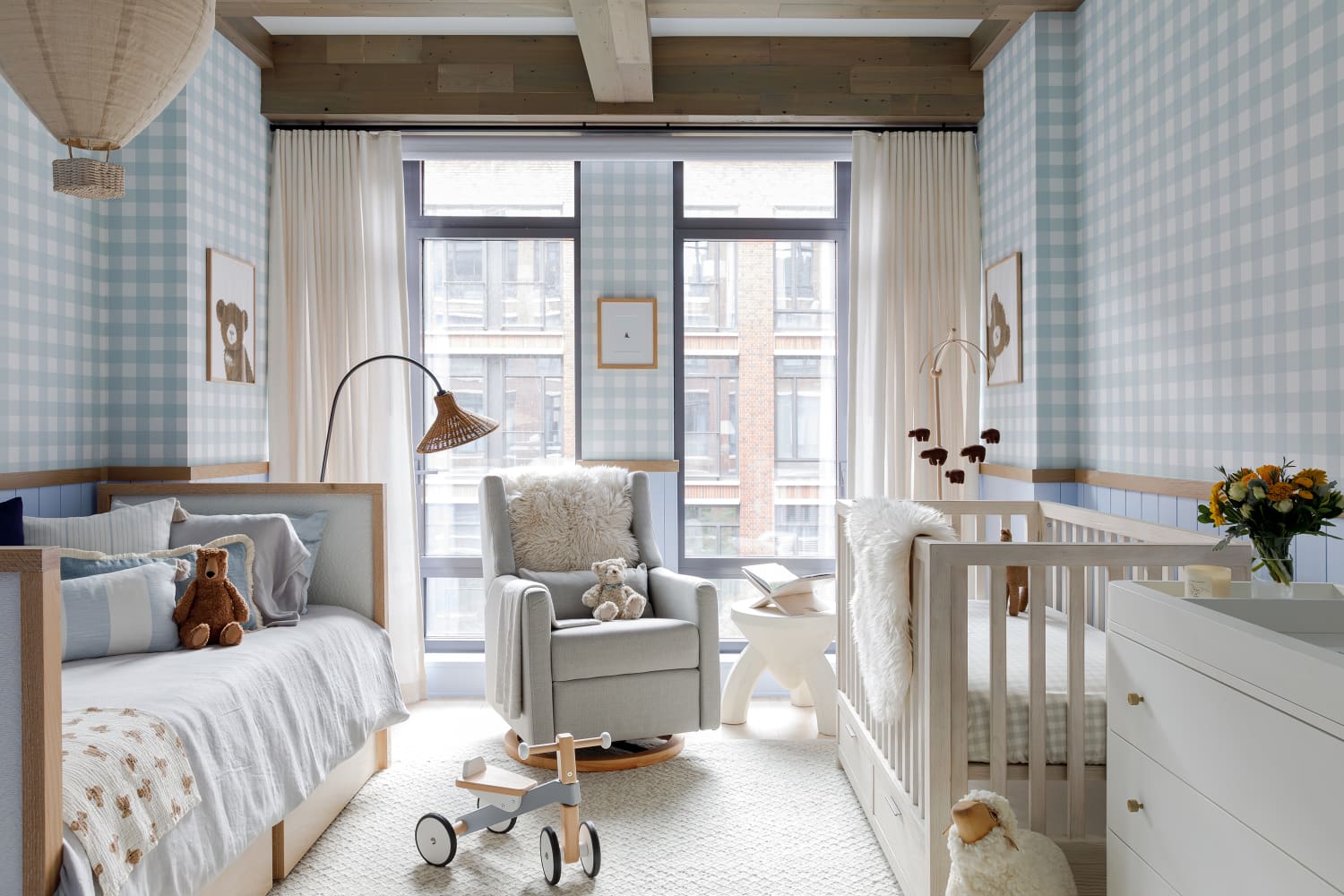 A Small NYC Beachy / Preppy Nursery (Photos) | Cubby