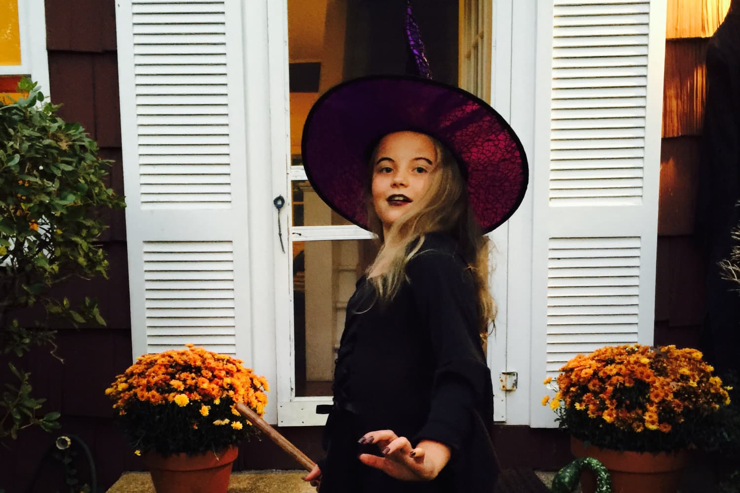 Ask Maxwell: A Halloween Memory — 1976 | Cubby