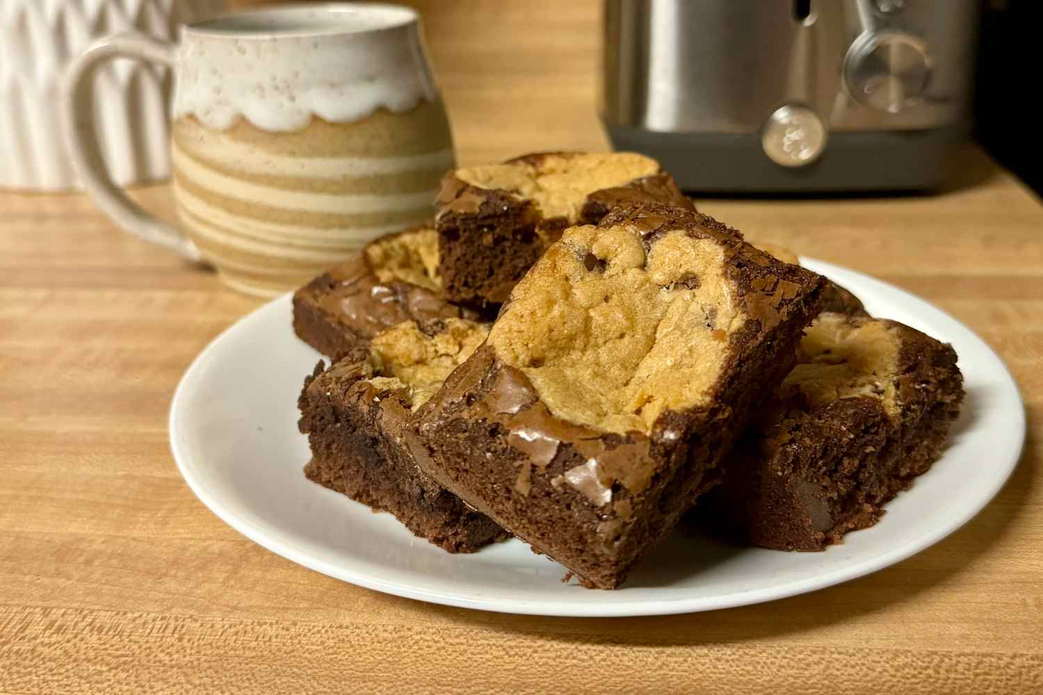 I Tried Chicago Metallic’s Pro Slice Brownie Pan — My Review | The Kitchn