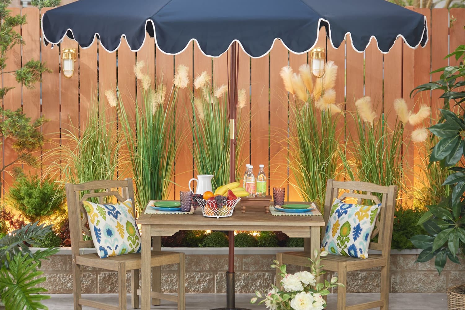 3 Dreamy Styles That Help You Enjoy Your Outdoor Space More | Apartment ...