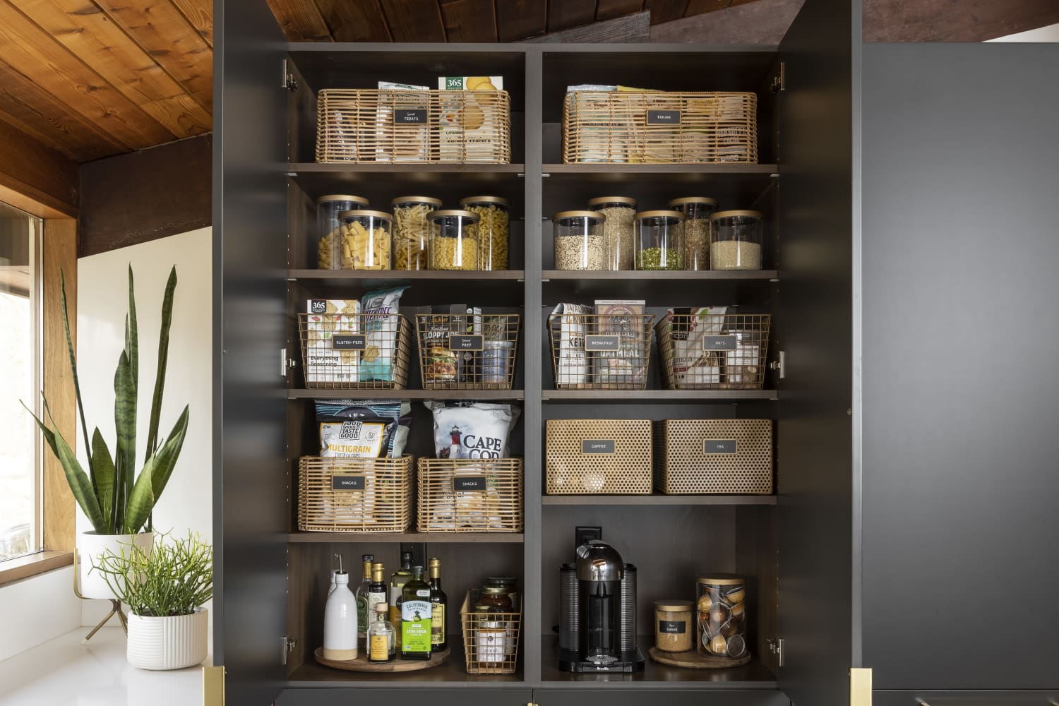5 Brilliant Storage Fixes to Get Your Kitchen “Holiday Ready” — and the ...
