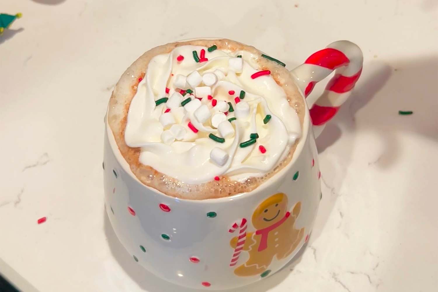 I Set Up a Hot Chocolate Bar in My College Kitchen | Dorm Therapy
