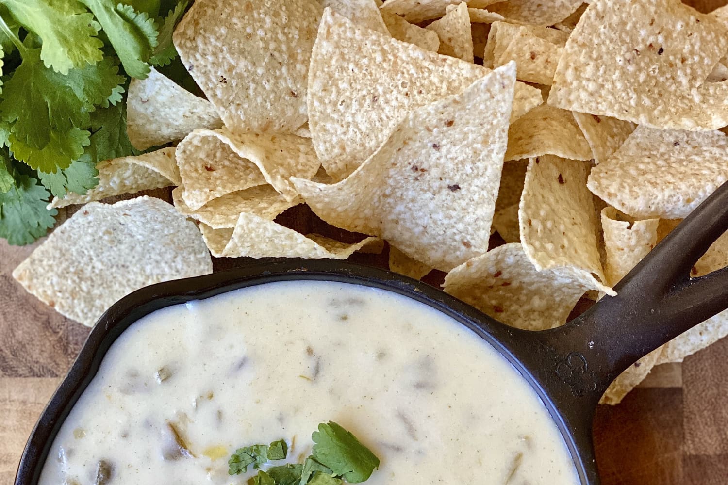 chips and queso blanco