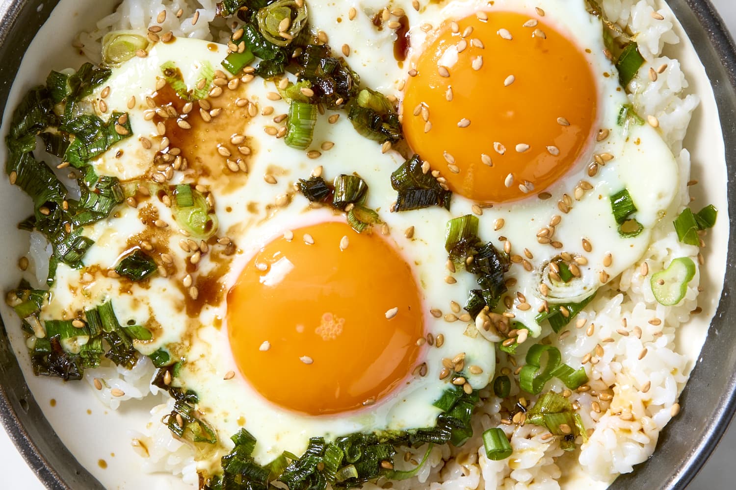 how to fry egg with onion